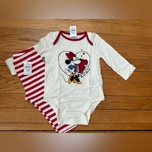 GAP | Matching Sets | Nwt Gap Disney Outfit Size 62 Months | Poshmark